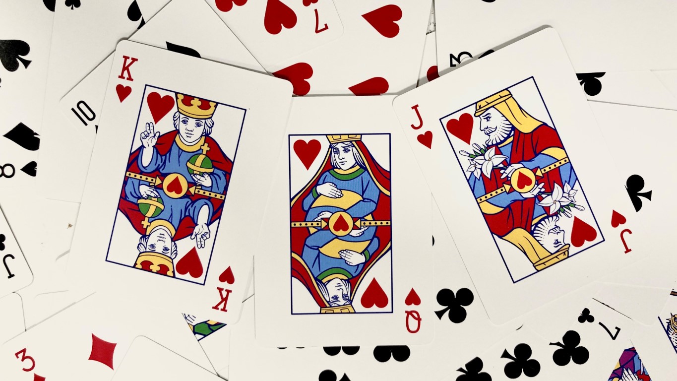 Here are the Catholic Games you need for Christmas! - Holy Heroes